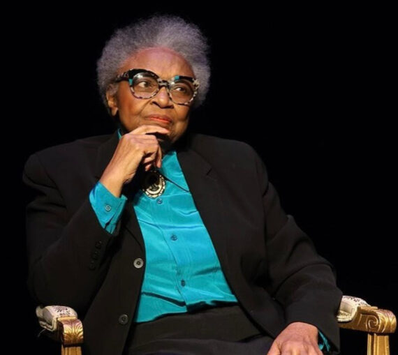 Actor, Author, and Singer Hattie Winston – A Gathering of Voices – N'DIGO